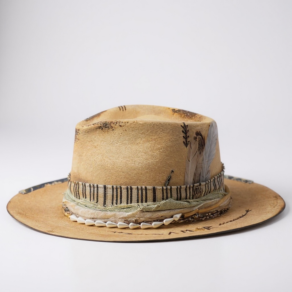 All You Need Is Amor Hat – Pokijomba Hats